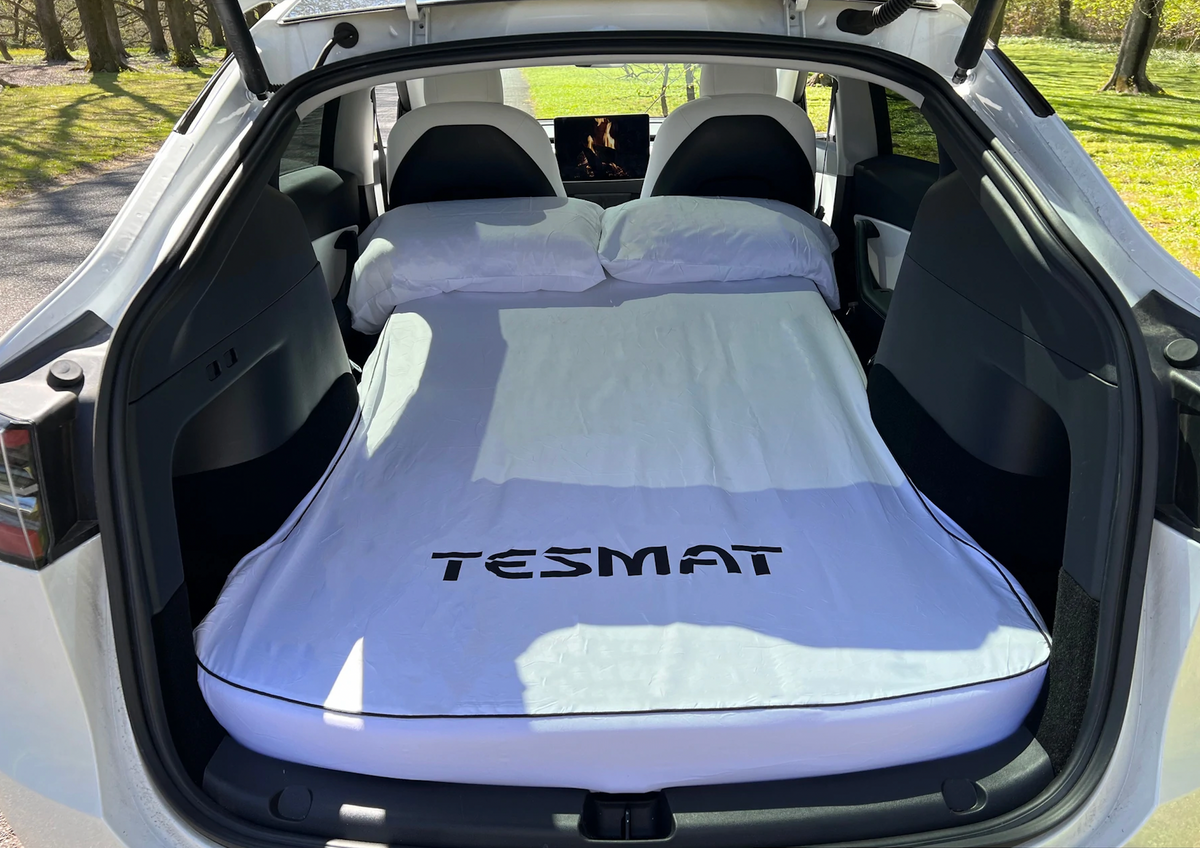 4-Piece TESMAT Comforter Set | Tesla Mattresses + Privacy Screens